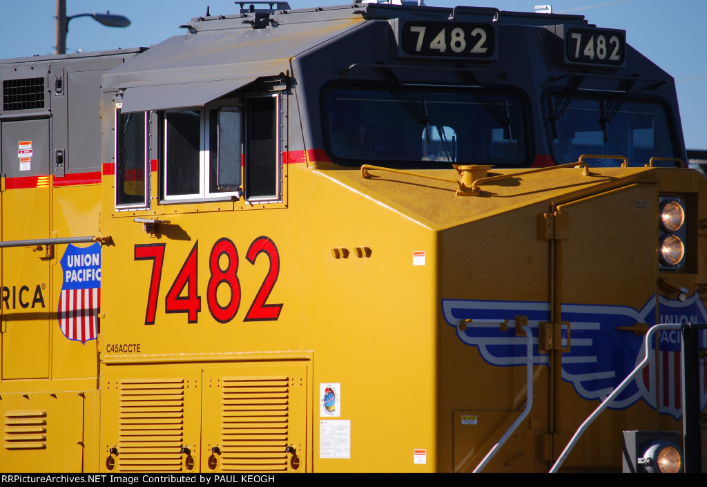 Up Close Crew Cab Shot of UP 7482 as she Leads the Z G3LB!!!!